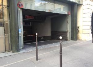 Location de parking à Paris, 23, Avenue Matignon